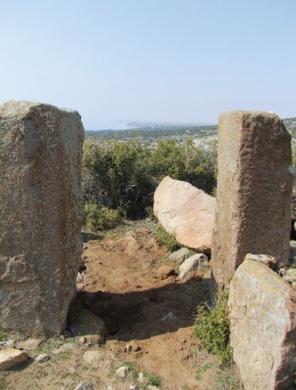 Megalithic acropolis and Gate of Ismara (Maroneia), Thrace, Greece ...
