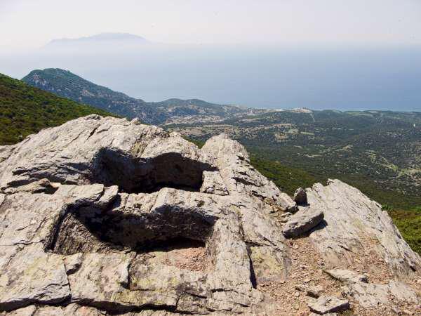 Megalithic acropolis and Gate of Ismara (Maroneia), Thrace, Greece ...