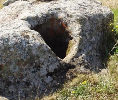Megalithic monuments of the Azores – Novo Scriptorium