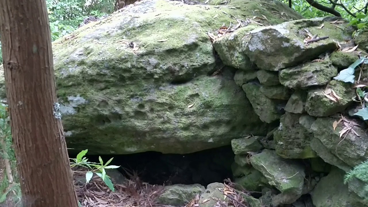 Megalithic monuments of the Azores – Novo Scriptorium