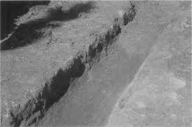 Diolkos of Corinth; the largest ship trackway in antiquity – Novo ...