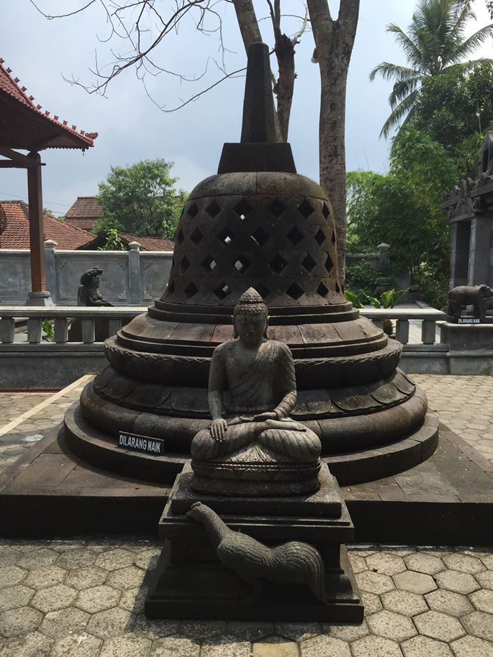 Monuments from Magelang, Central Java, Indonesia – Novo Scriptorium